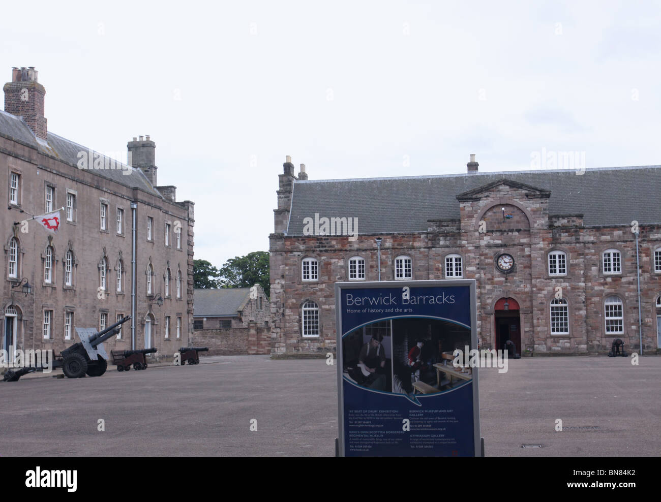 Berwick barracks hi-res stock photography and images - Alamy