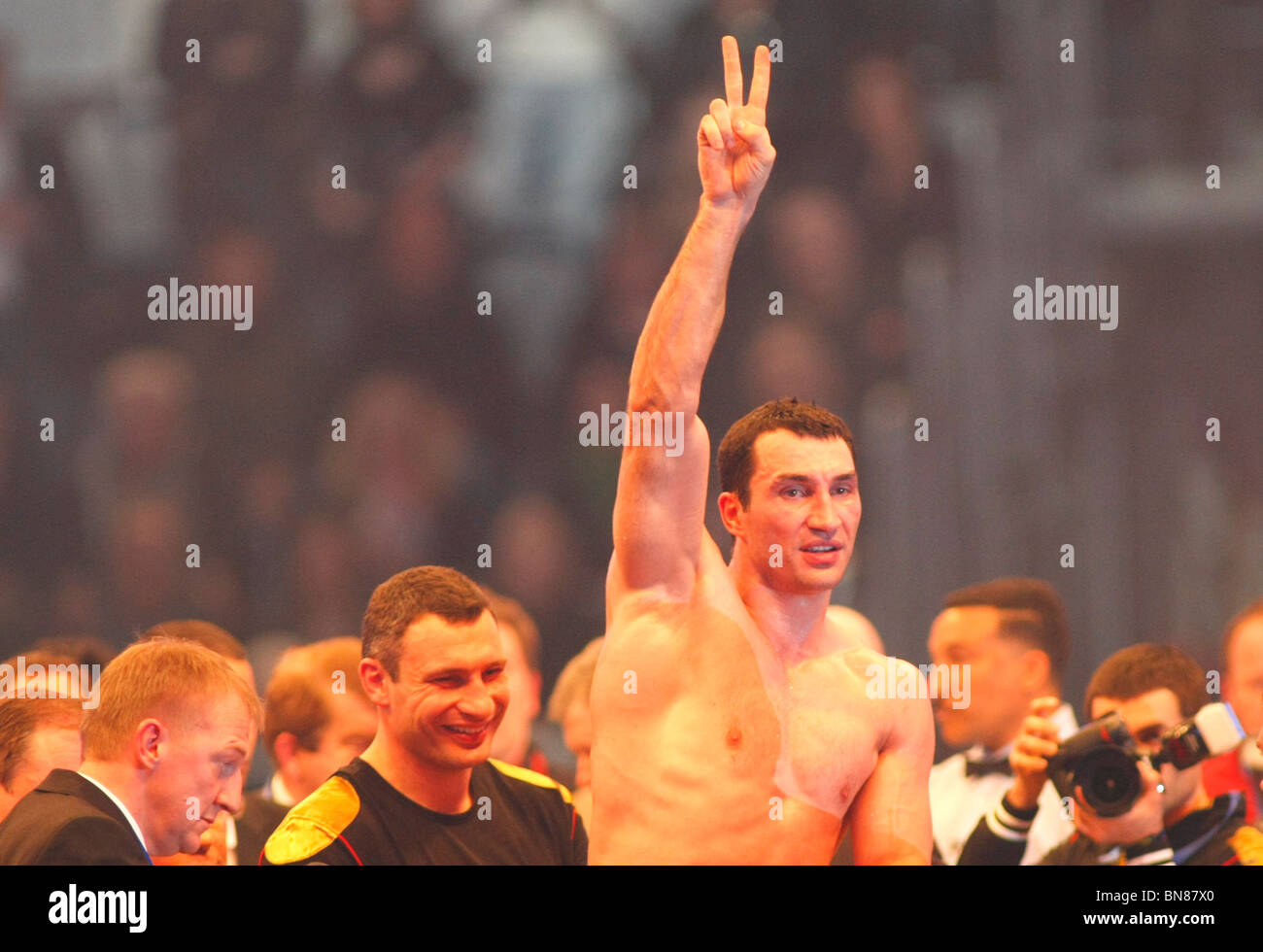 MANNHEIM GERMANY 13 DEC 08, The IBF and WBO heavyweight championship ...