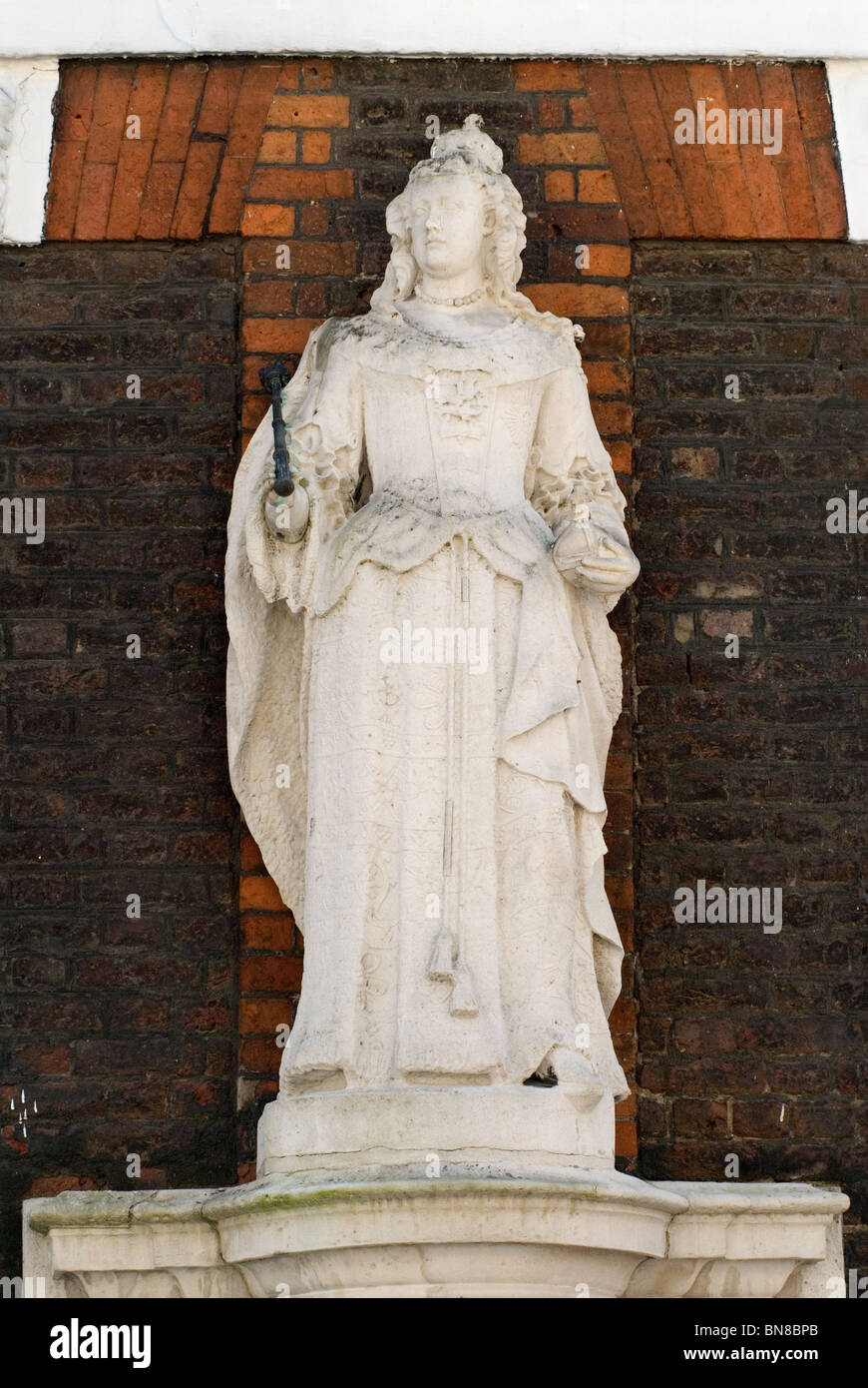 Queen Anne High Resolution Stock Photography and Images - Alamy