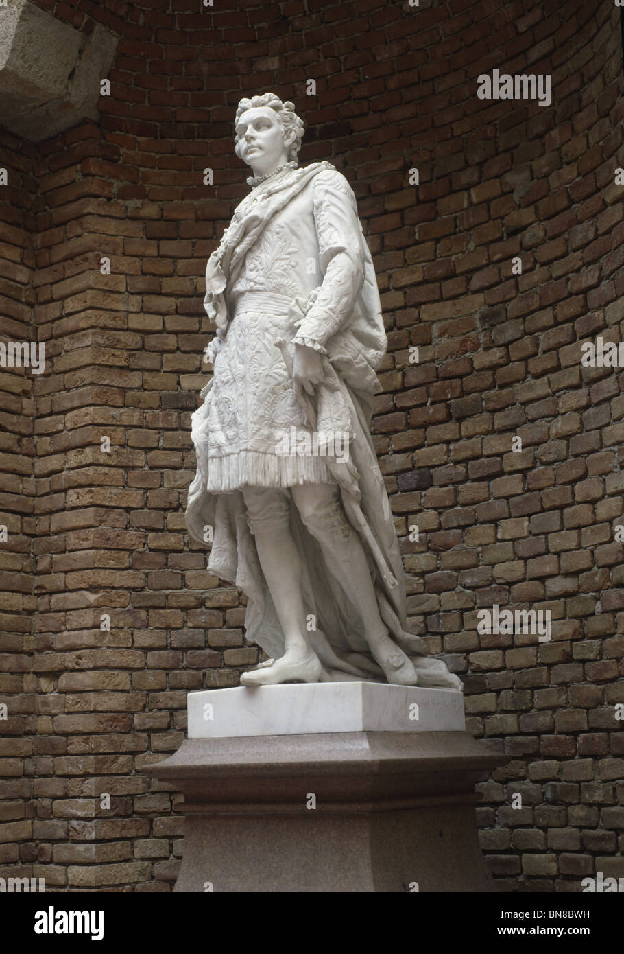 Marble statue of Ludwig II, signed Elisabet Ney 1870, Herrenchiemsee ...