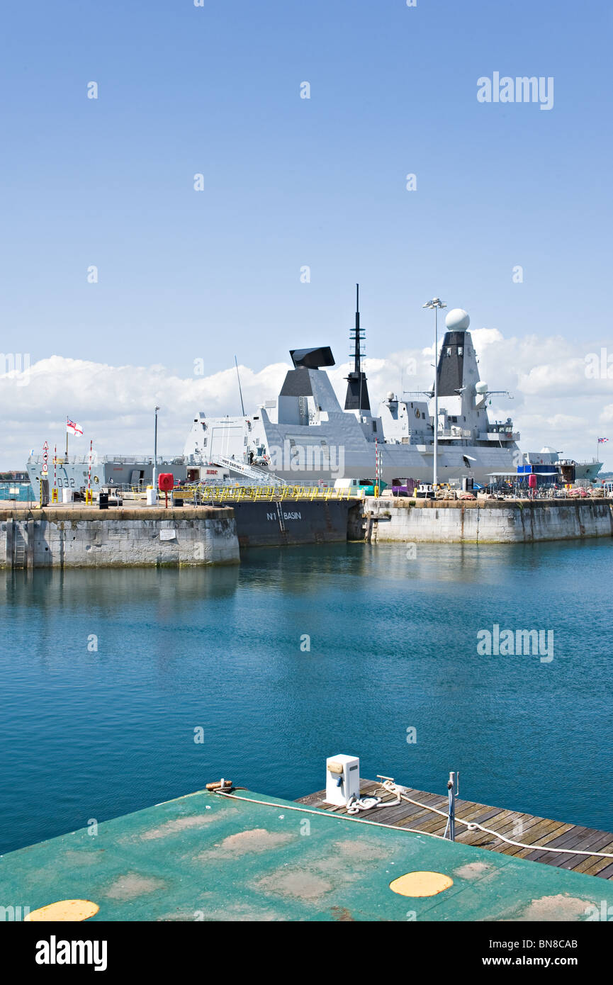 Daring class air defence destroyer hi-res stock photography and images ...