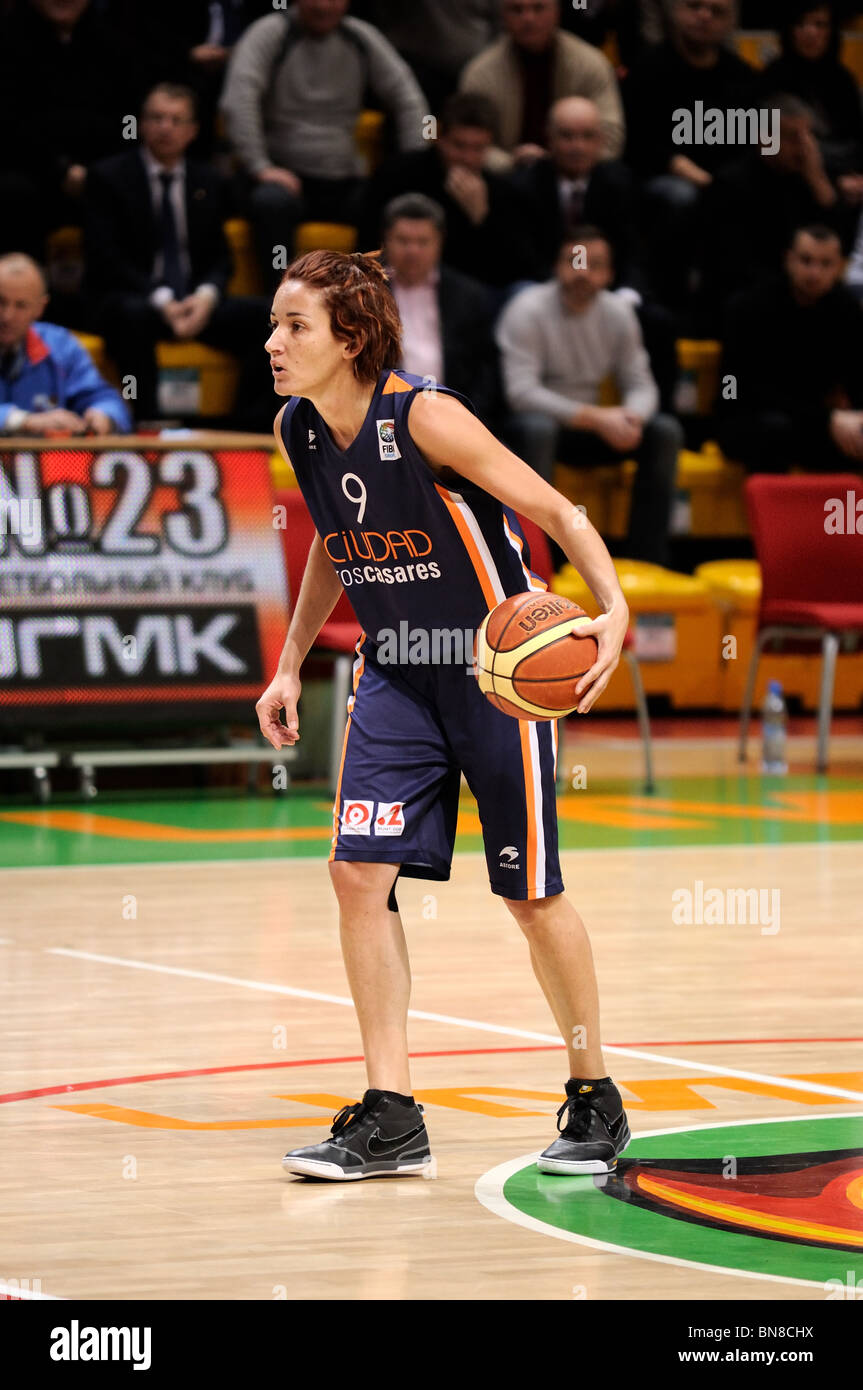 Laia Palau #9 takes the ball Stock Photo - Alamy