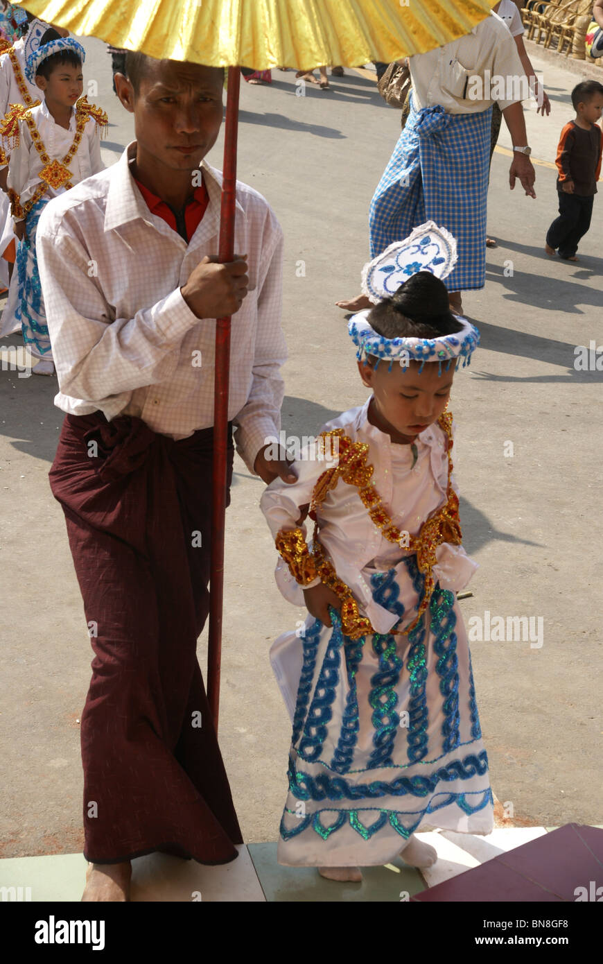 Myanmar, Sagaing, Kaung Hmu daw Pagoda. Shin Pyu Ceremony Stock Photo ...