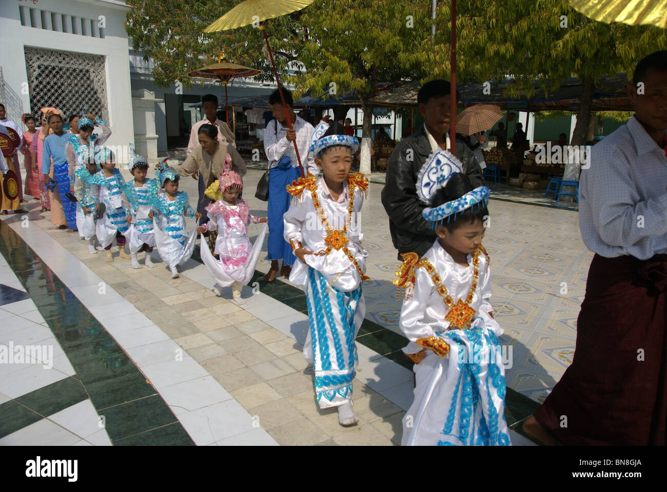 Myanmar, Sagaing, Kaung Hmu daw Pagoda. Shin Pyu Ceremony Stock Photo ...