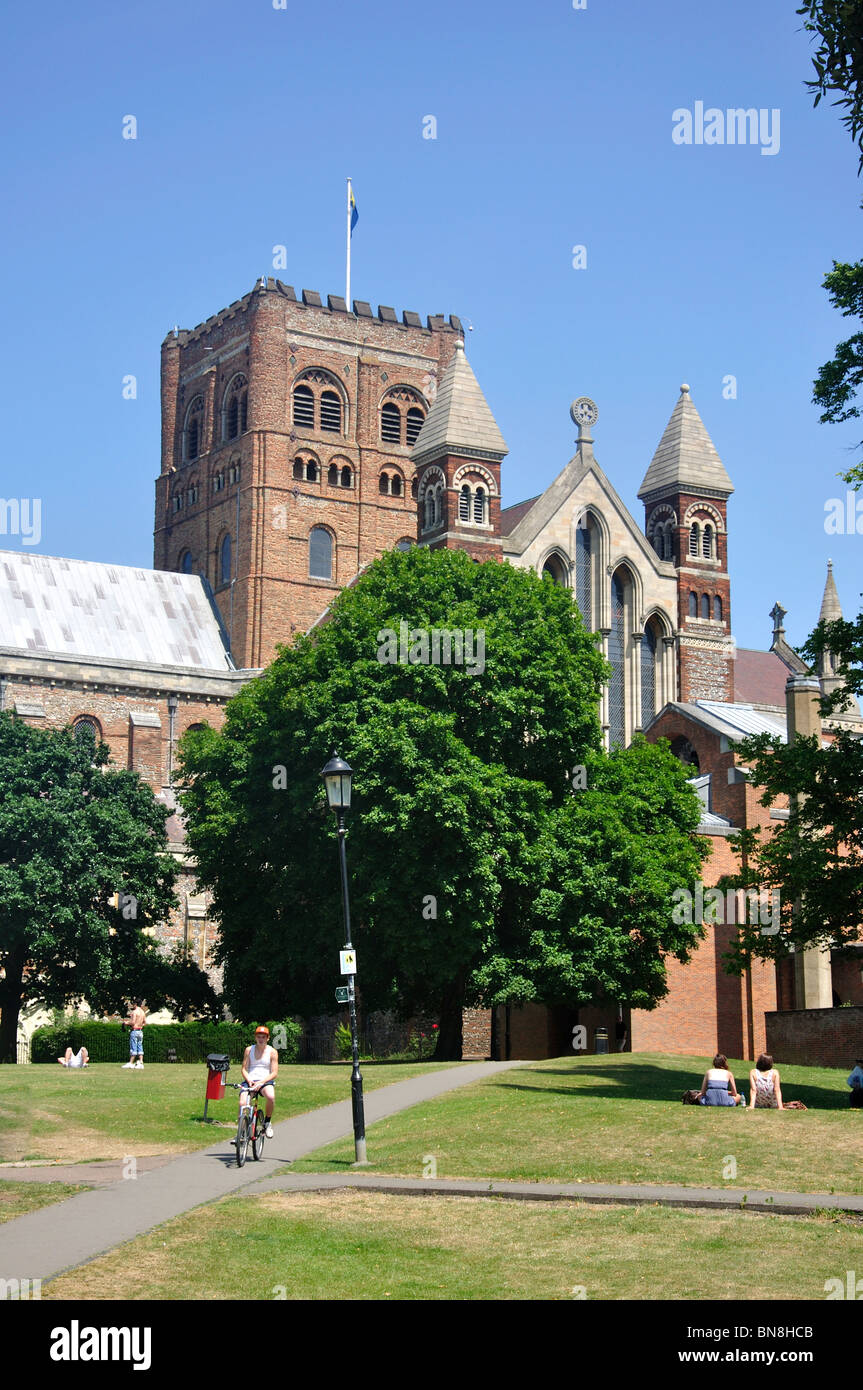 Vintry gardens hi-res stock photography and images - Alamy