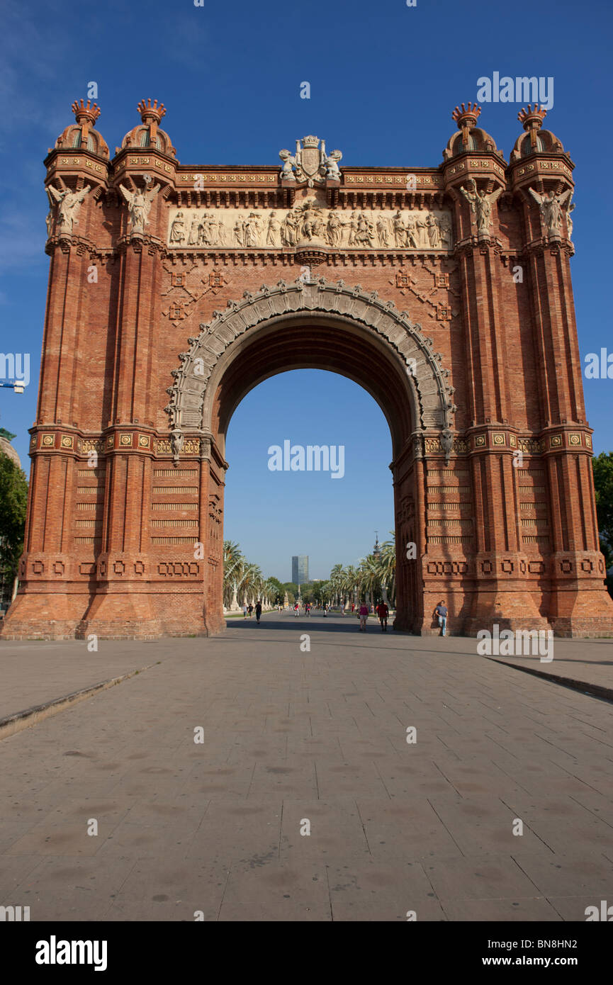 Arc de Triomf in Barcelona, Spain Stock Photo - Alamy