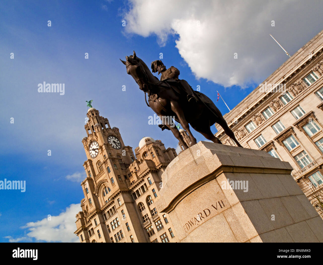 Statue king edward vii liver building hi-res stock photography and ...