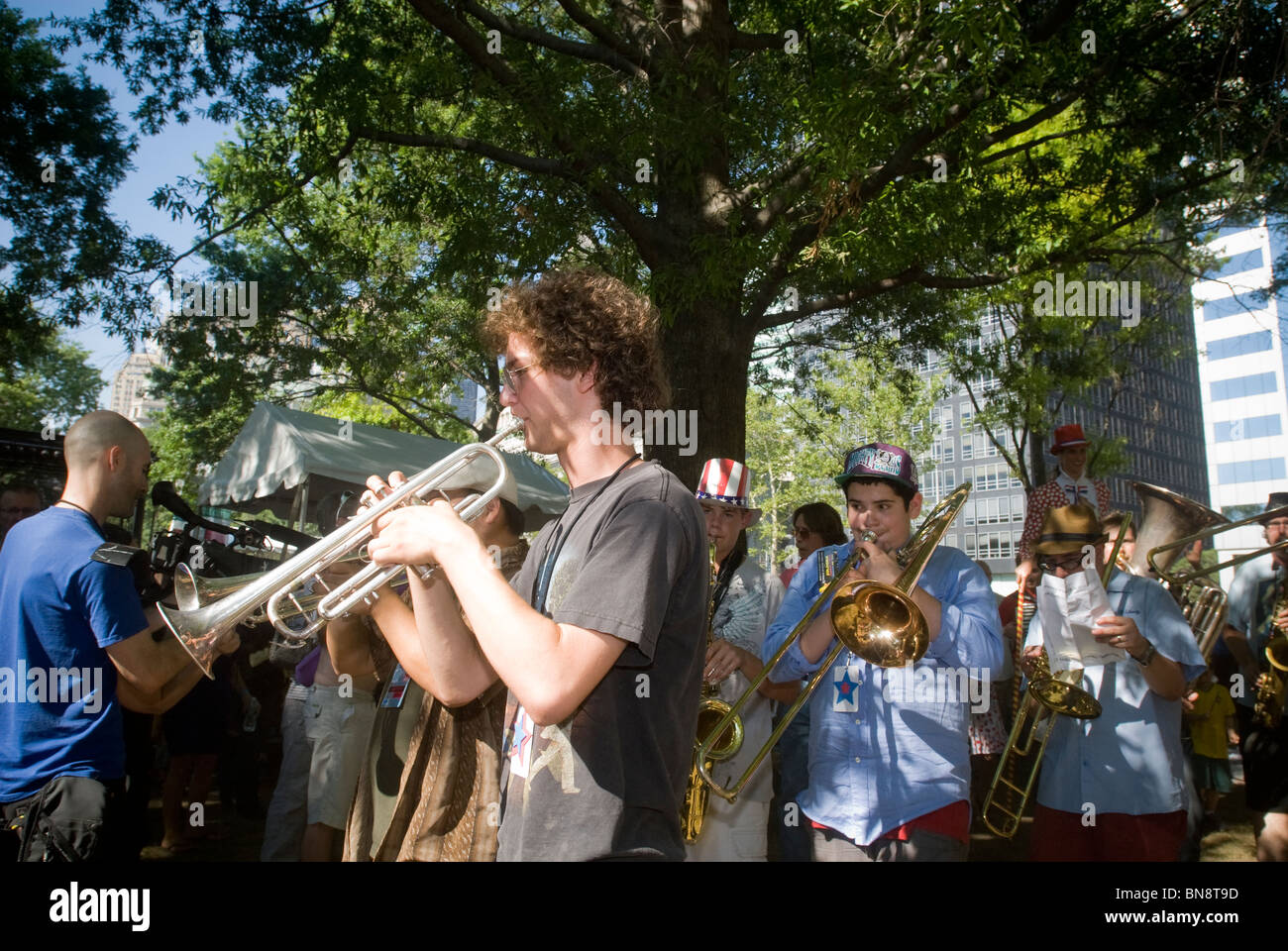 Fourth of July Parade through Battery Park in New York Stock Photo - Alamy