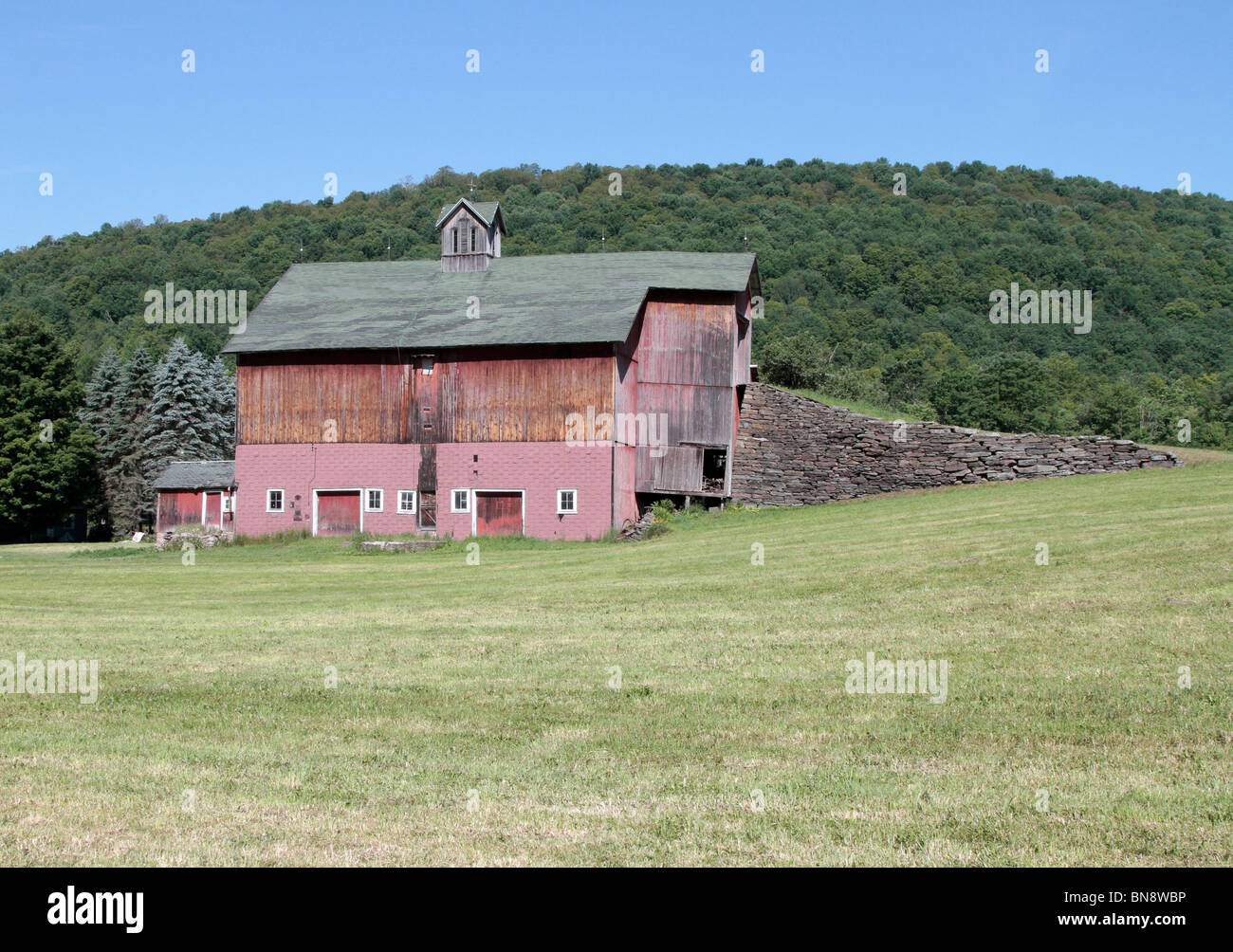 Stone ramp hi-res stock photography and images - Alamy