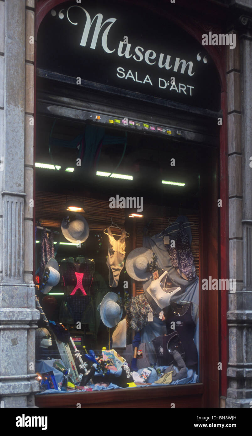 retail store window display clothes hats bra shop Europe museum of room ...