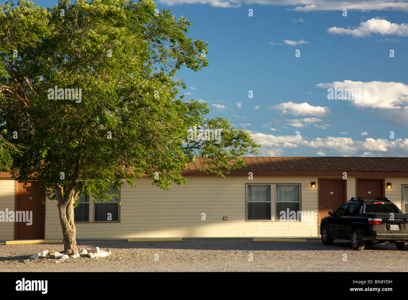 Inn to the border hi-res stock photography and images - Alamy