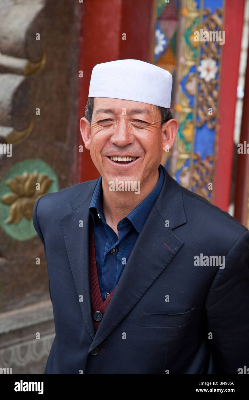 Mosque man in front hi-res stock photography and images - Alamy