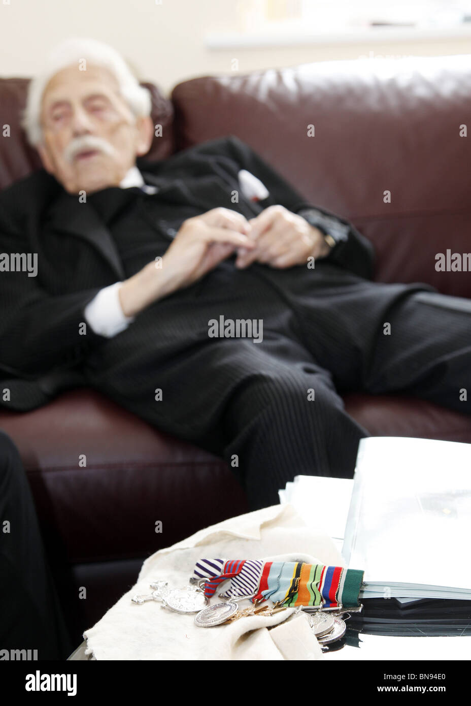 Wing commander james jim flint hi-res stock photography and images - Alamy