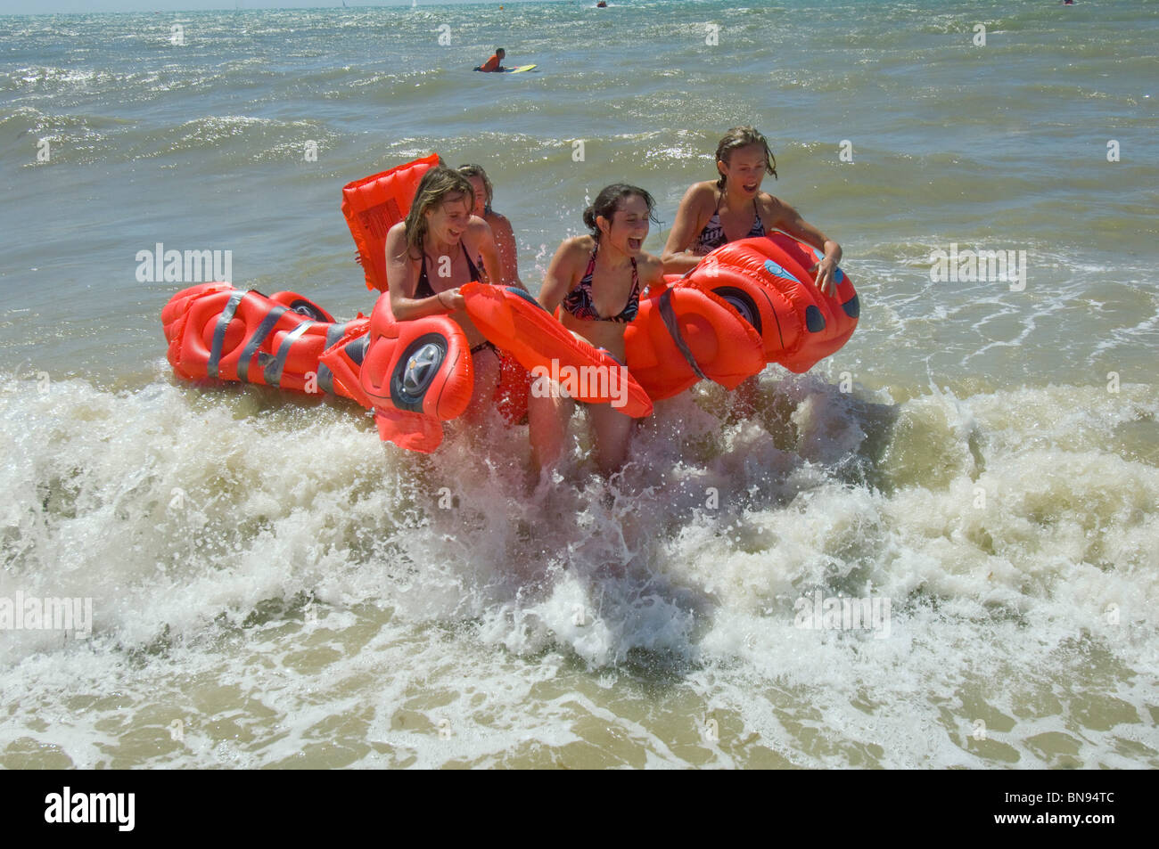 Bikini boat girls hi-res stock photography and images - Alamy