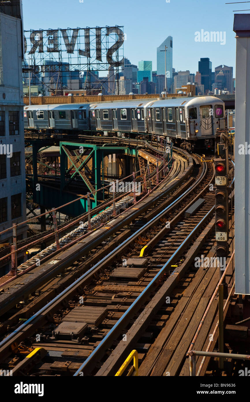 Usa elevated subway track on hi-res stock photography and images - Alamy