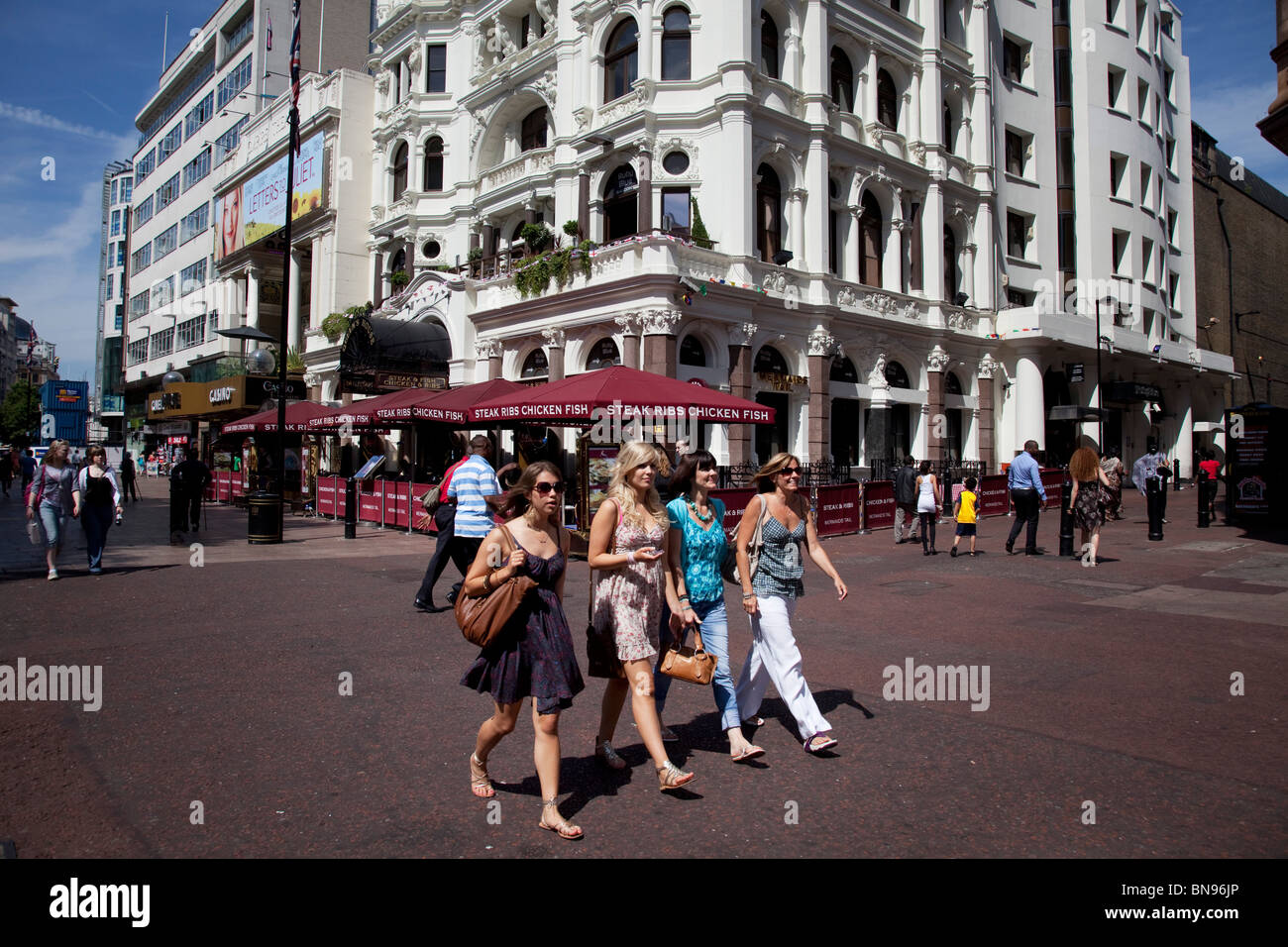 London leicester square west hi-res stock photography and images - Alamy