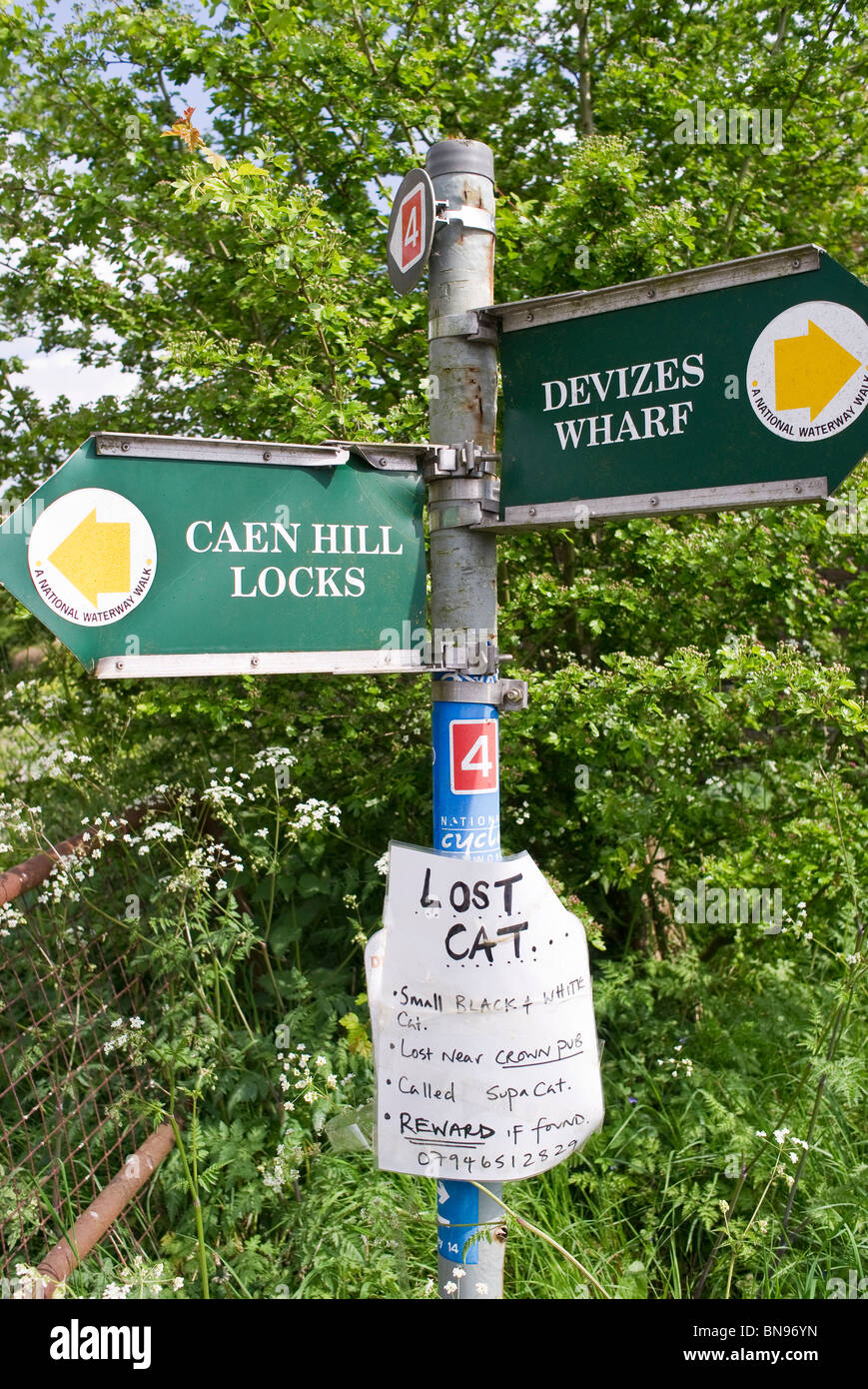 Notice signs hi-res stock photography and images - Alamy