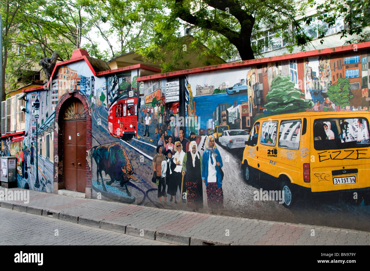 Istanbul Turkey Kadadikoy street mural wall painting Stock Photo - Alamy