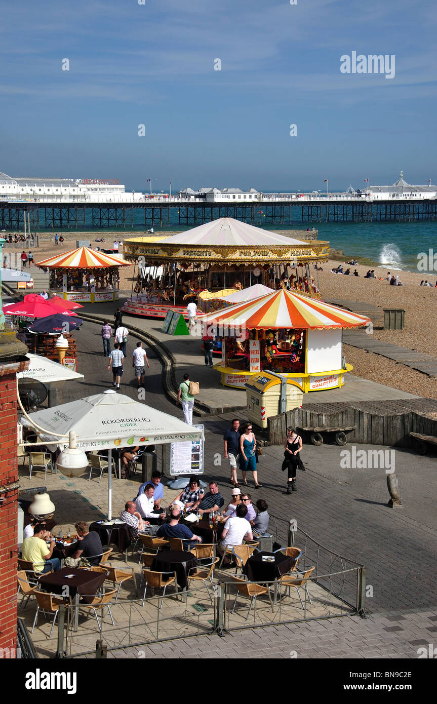 Beach and pier view, Brighton, East Sussex, England, United Kingdom ...