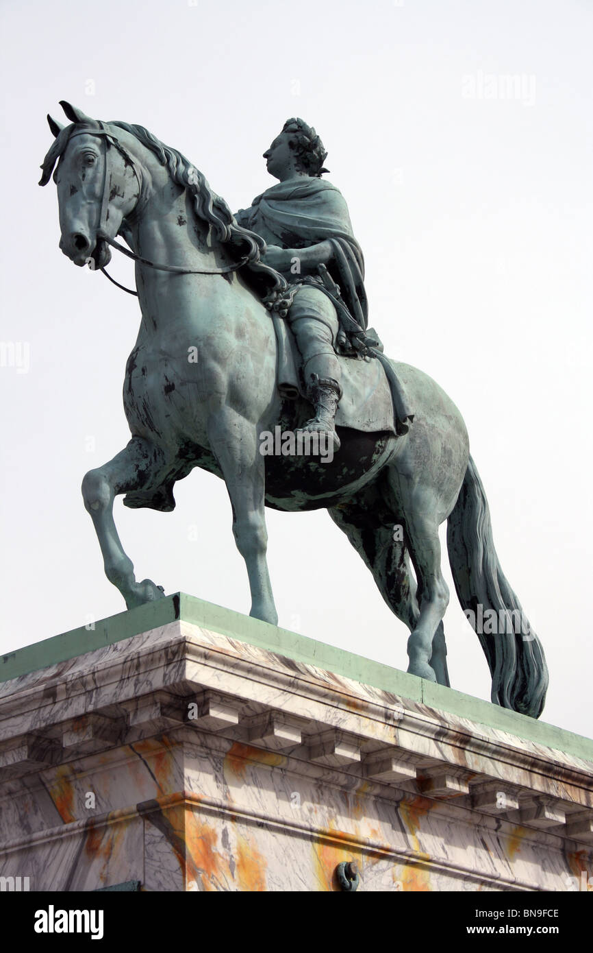 Equestrian statue of king Frederick V of Denmark, Amelienborg Palace ...