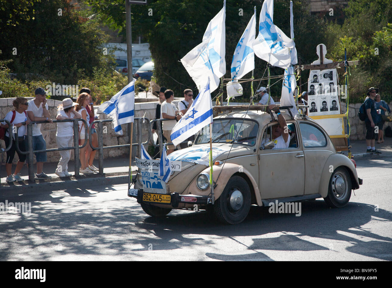 The march for Gilad Shalit's release, "March For His Life", arrives to ...