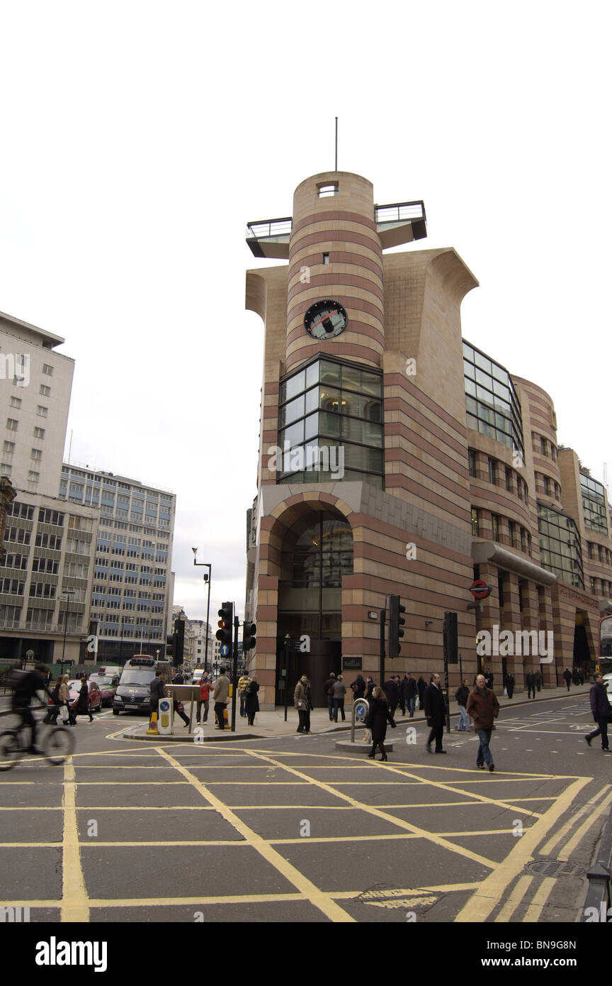 London, England 22 Dec 2008. Editorial Only. Main road junction in the ...