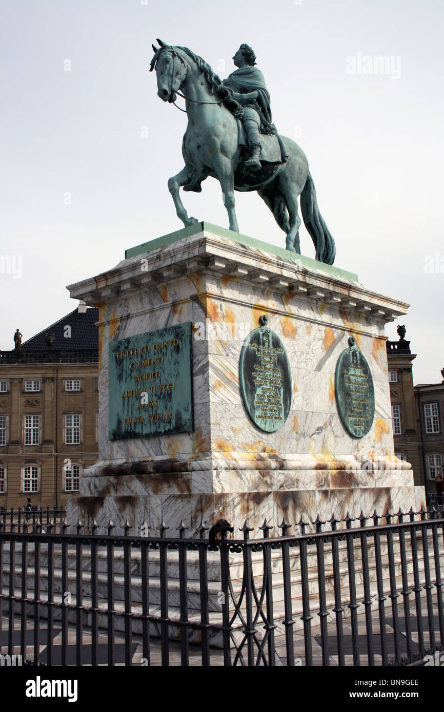 Equestrian statue of king Frederick V of Denmark, Amelienborg Palace ...