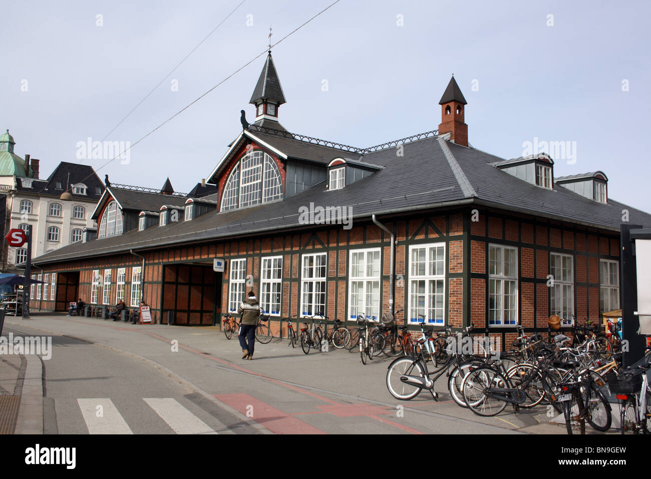 Osterport railway Station, Copenhagen, Denmark Stock Photo - Alamy