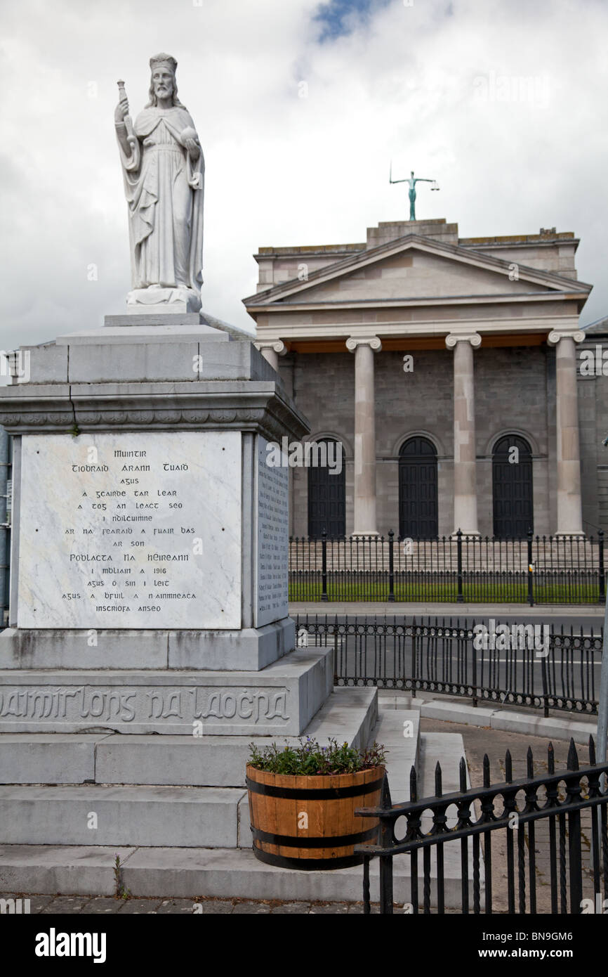 Nenagh town hi-res stock photography and images - Alamy