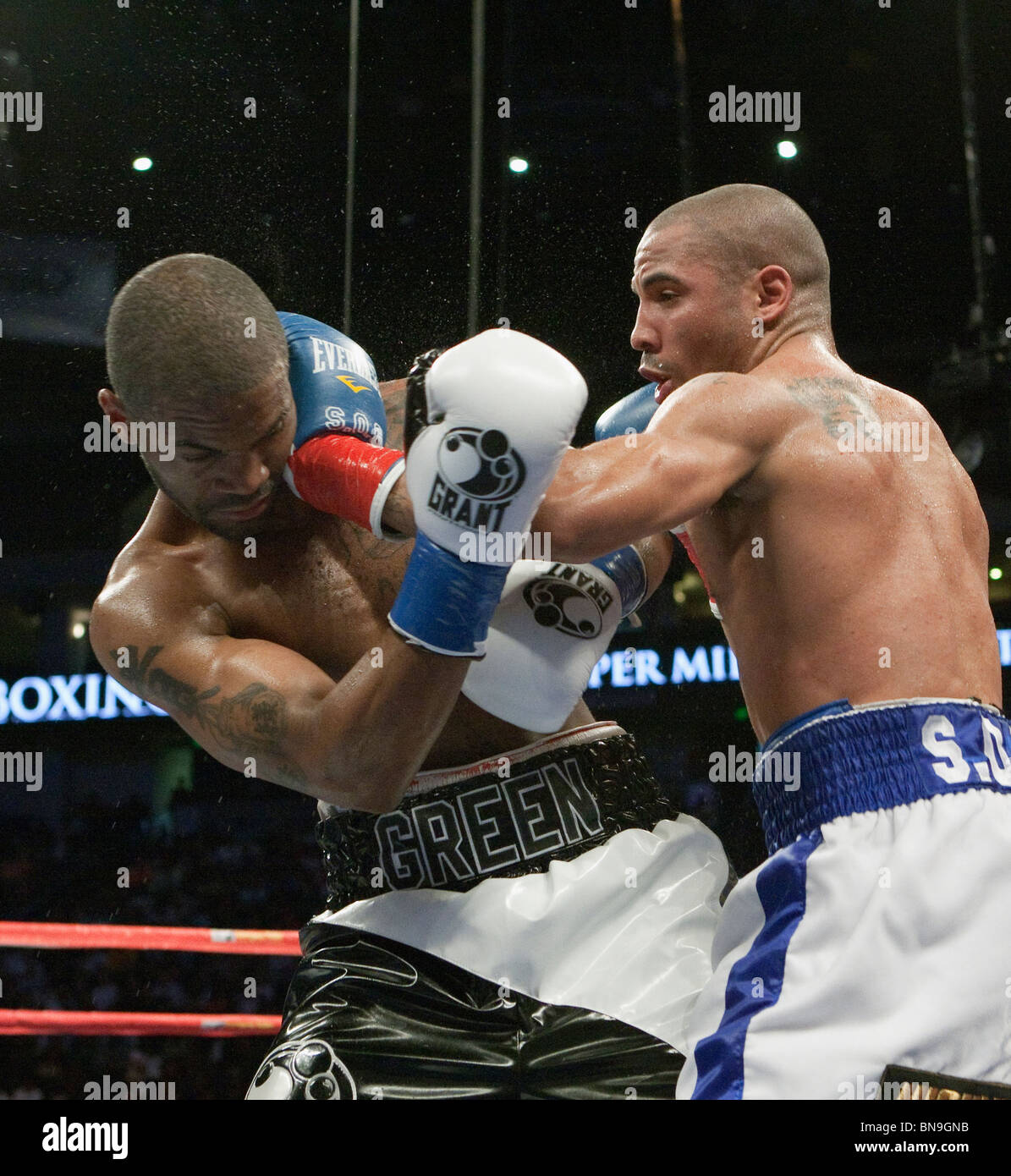 Andre Ward vs Allan Green Stock Photo - Alamy