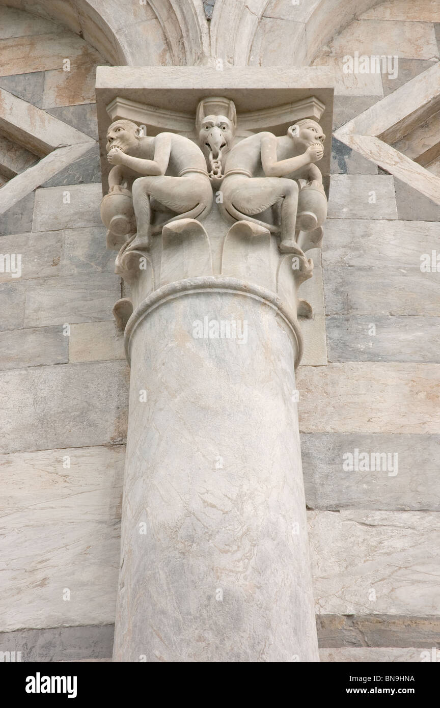 A Column Of The Leaning Tower Of Pisa, With Gargoyles Stock Photo - Alamy