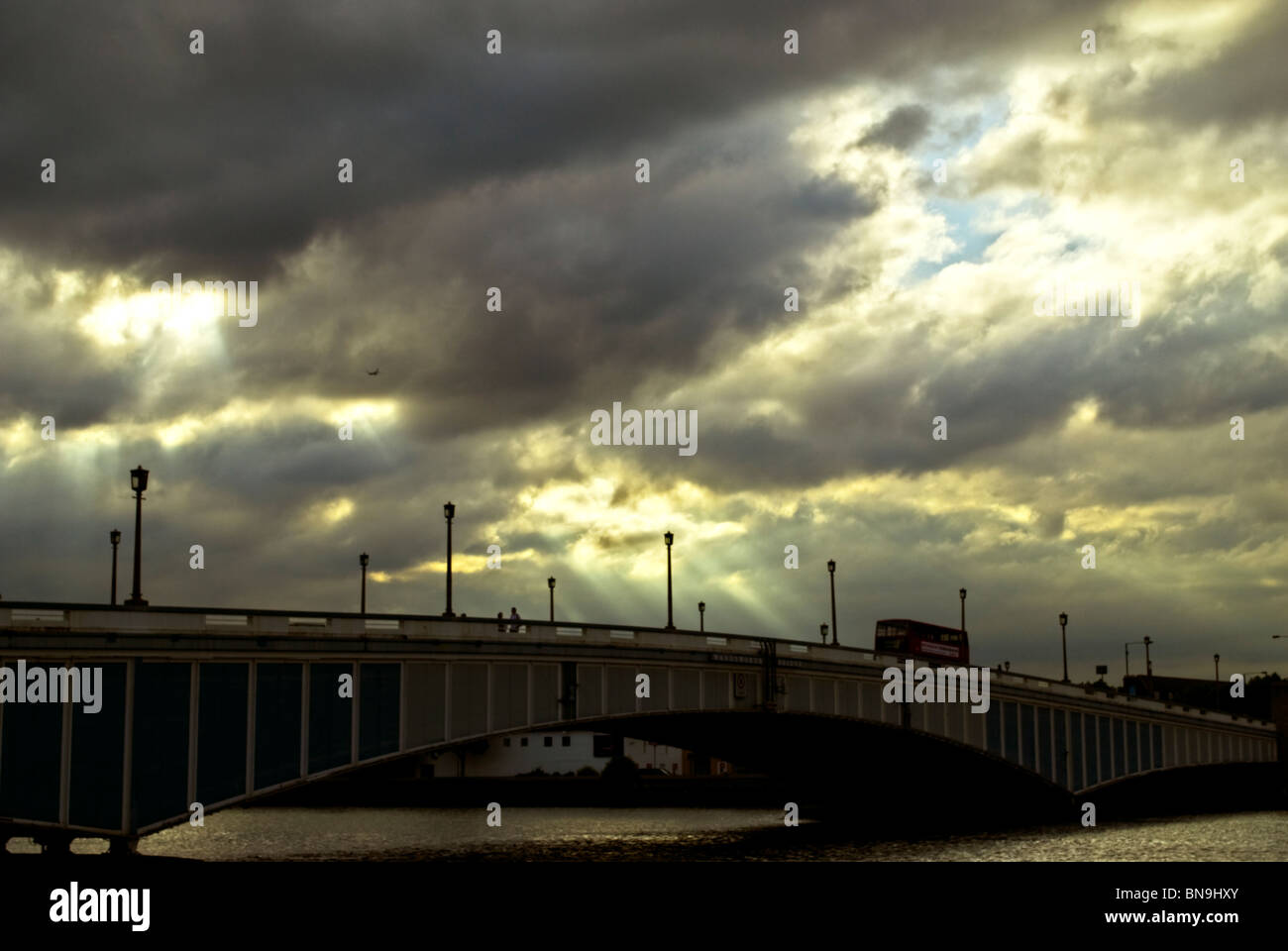 Wandsworth bridge (London) at sunset Stock Photo - Alamy