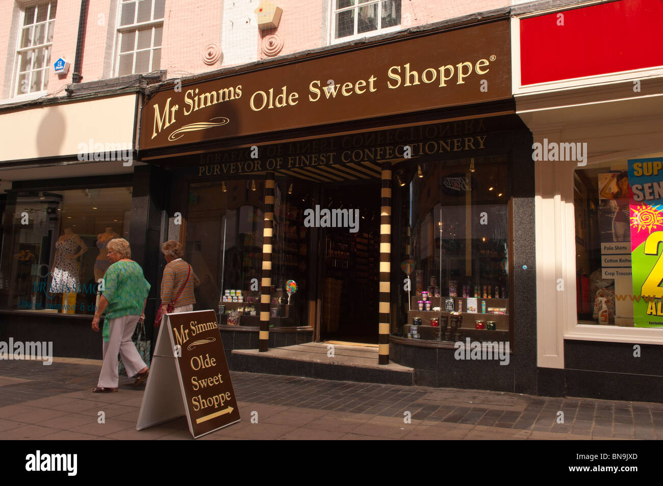 Sweets in a sweet shop hi-res stock photography and images - Alamy