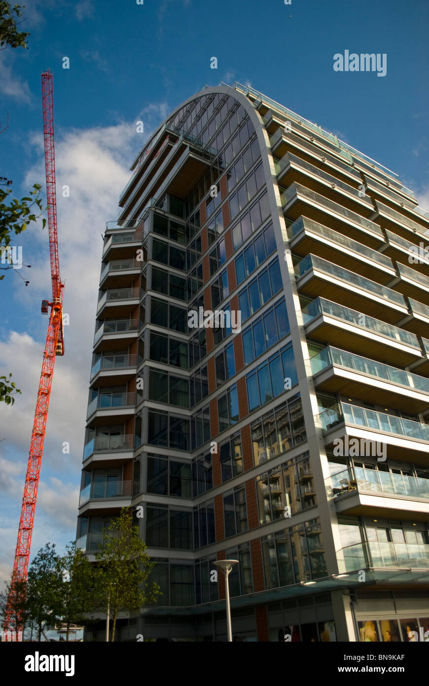 London construction hi-res stock photography and images - Alamy