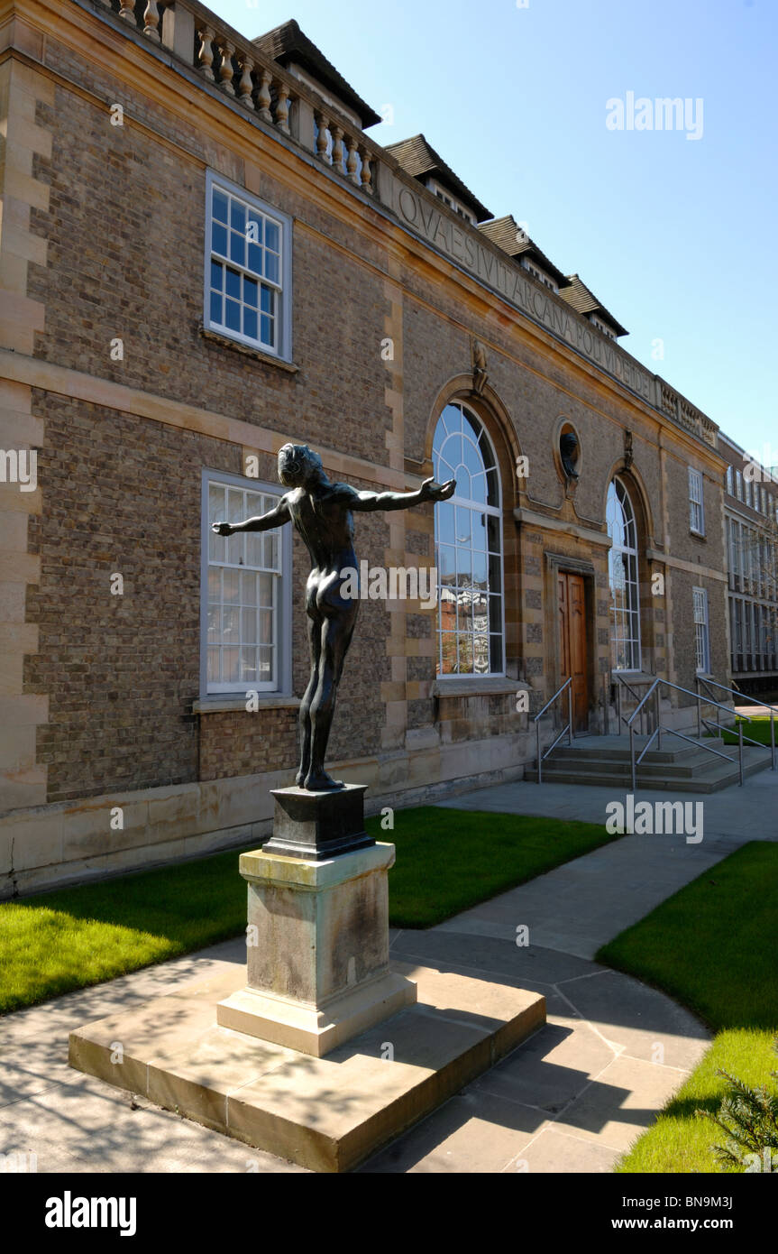 Cambridge scott polar research institute hi-res stock photography and ...