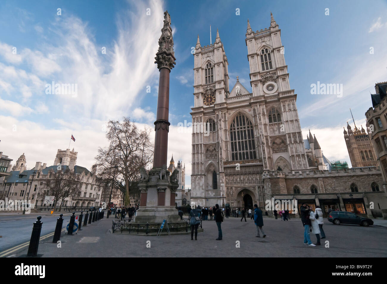 Westminster abbey great west door hi-res stock photography and images ...