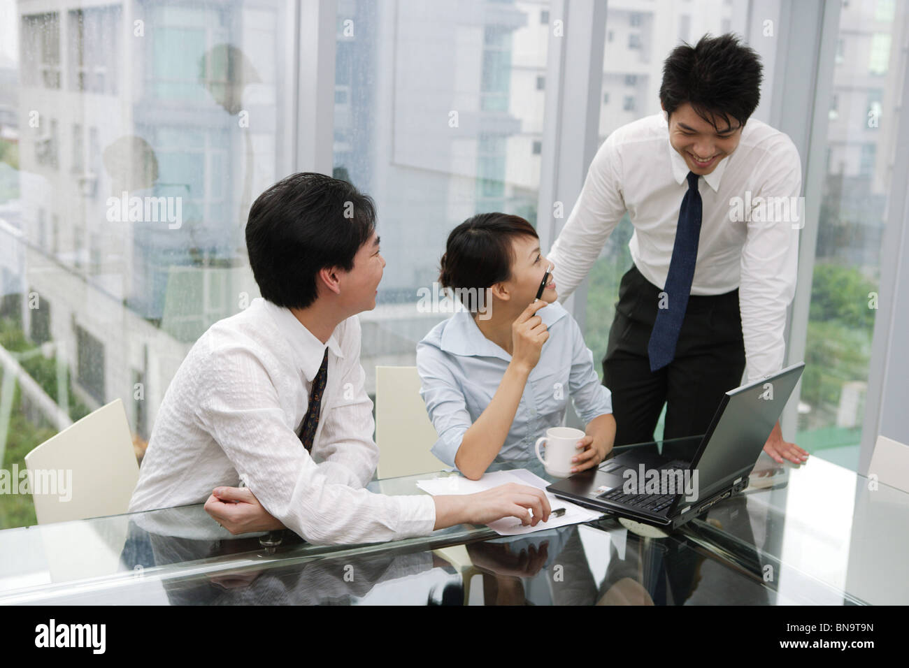 white-collar workers working in office Stock Photo - Alamy