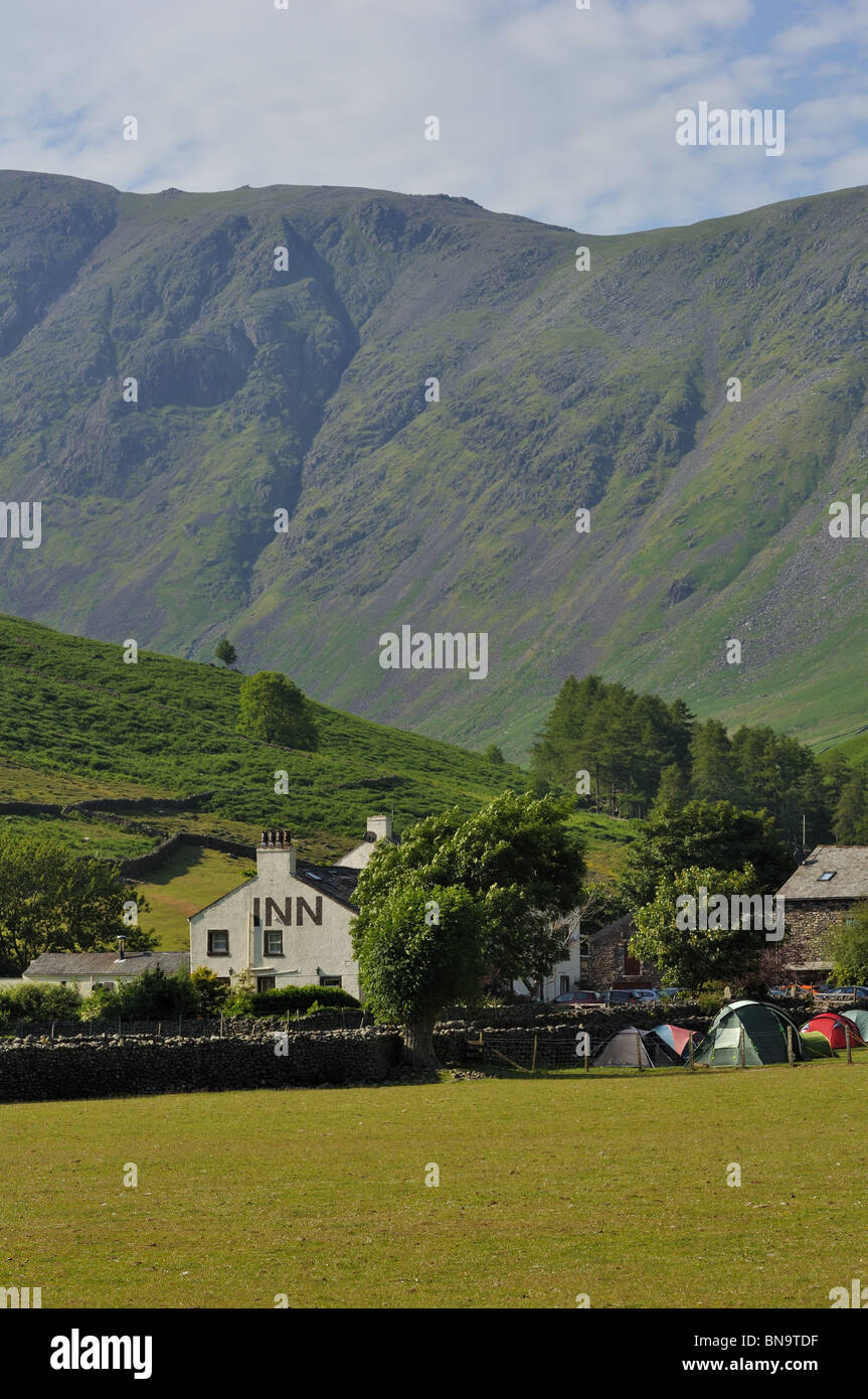 Pillar rises majestically above the Inn at Wasdale Head in the Lake ...