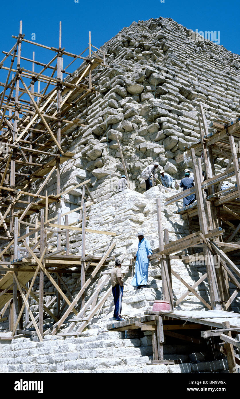 Funerary complex of djoser hi-res stock photography and images - Alamy