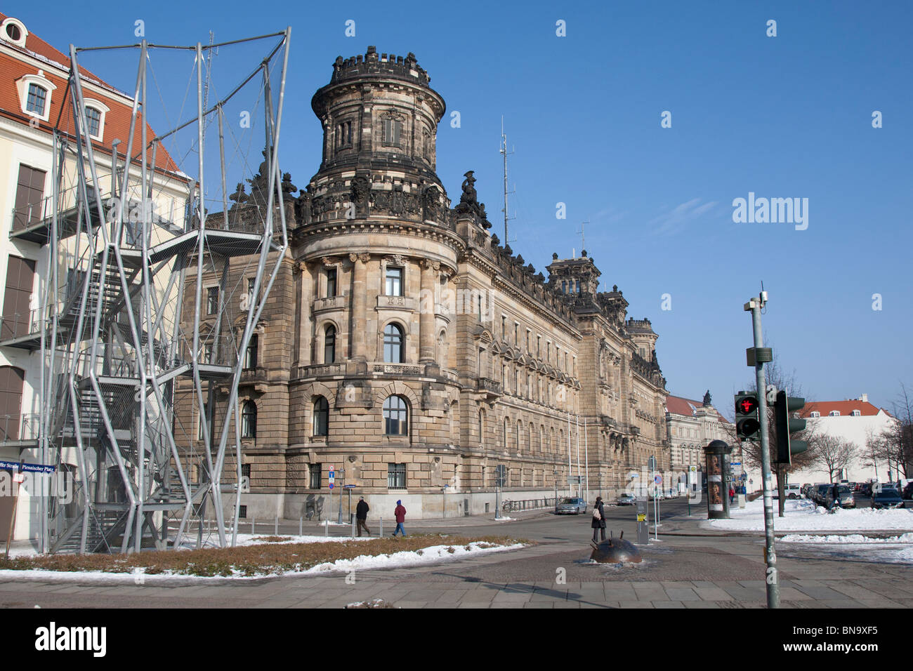 Ww2 mine hi-res stock photography and images - Alamy