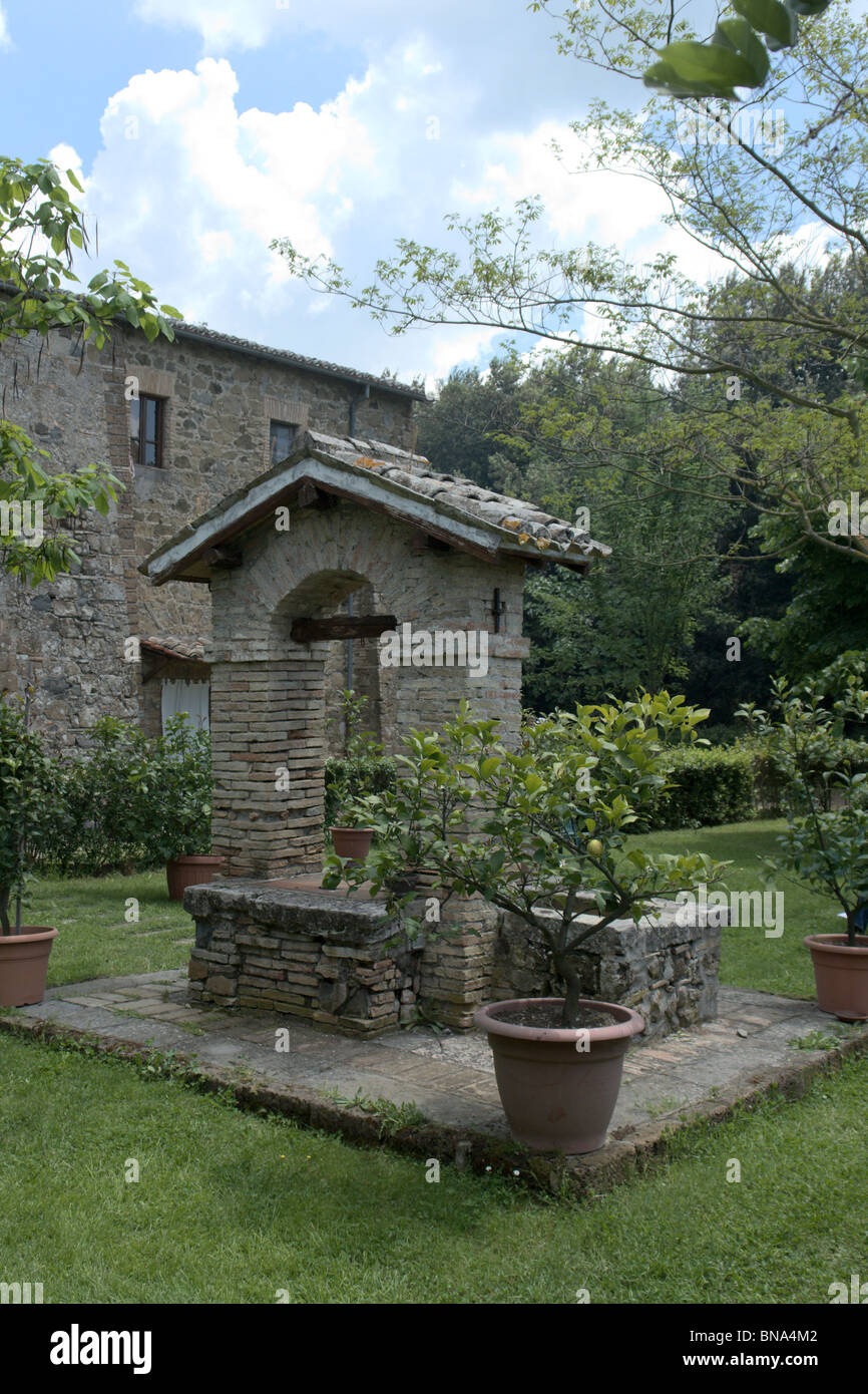 Well outside the franciscan monastery in Celleno, Italy Stock Photo - Alamy