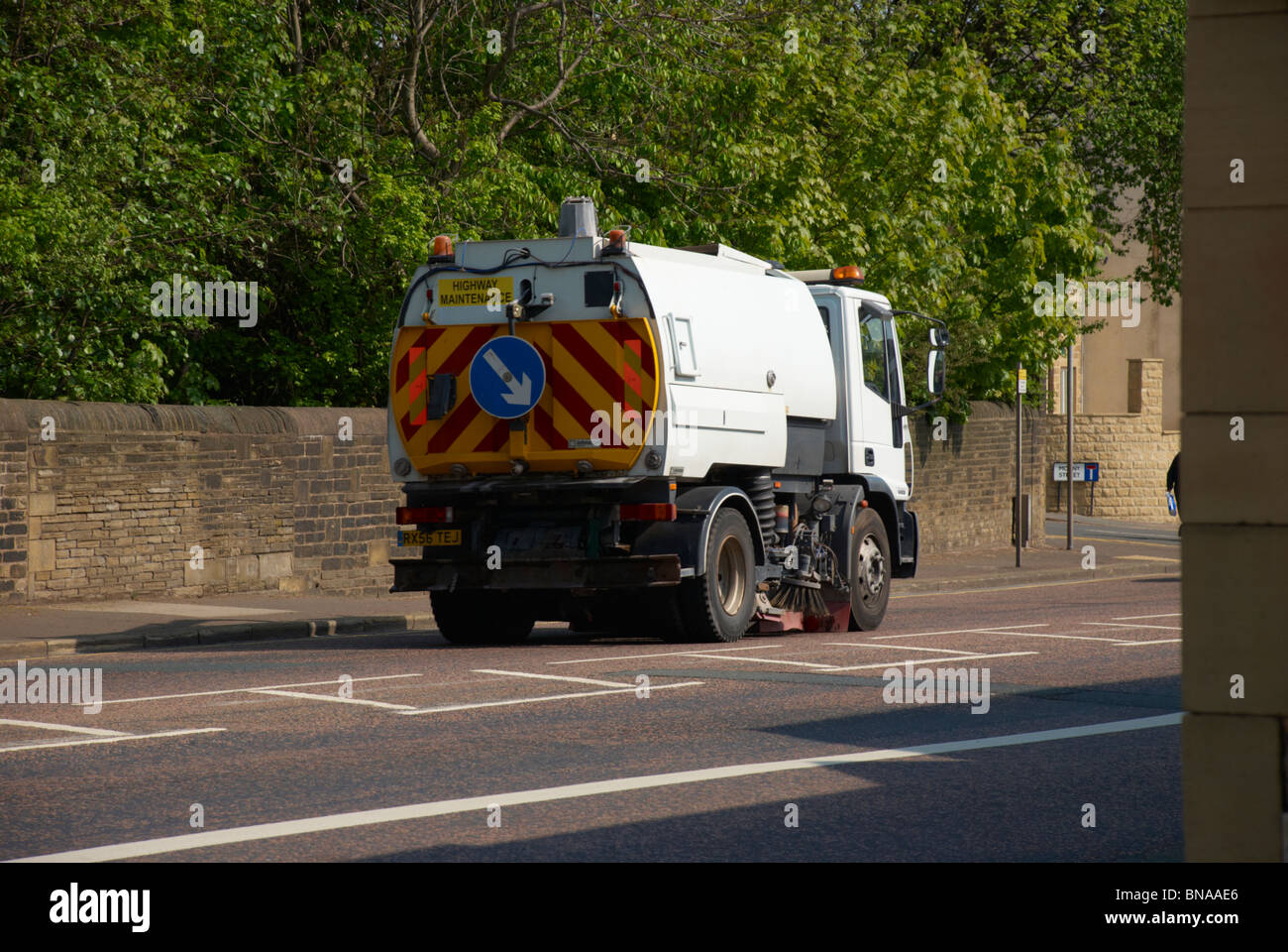 Pavement sweeper hi-res stock photography and images - Alamy