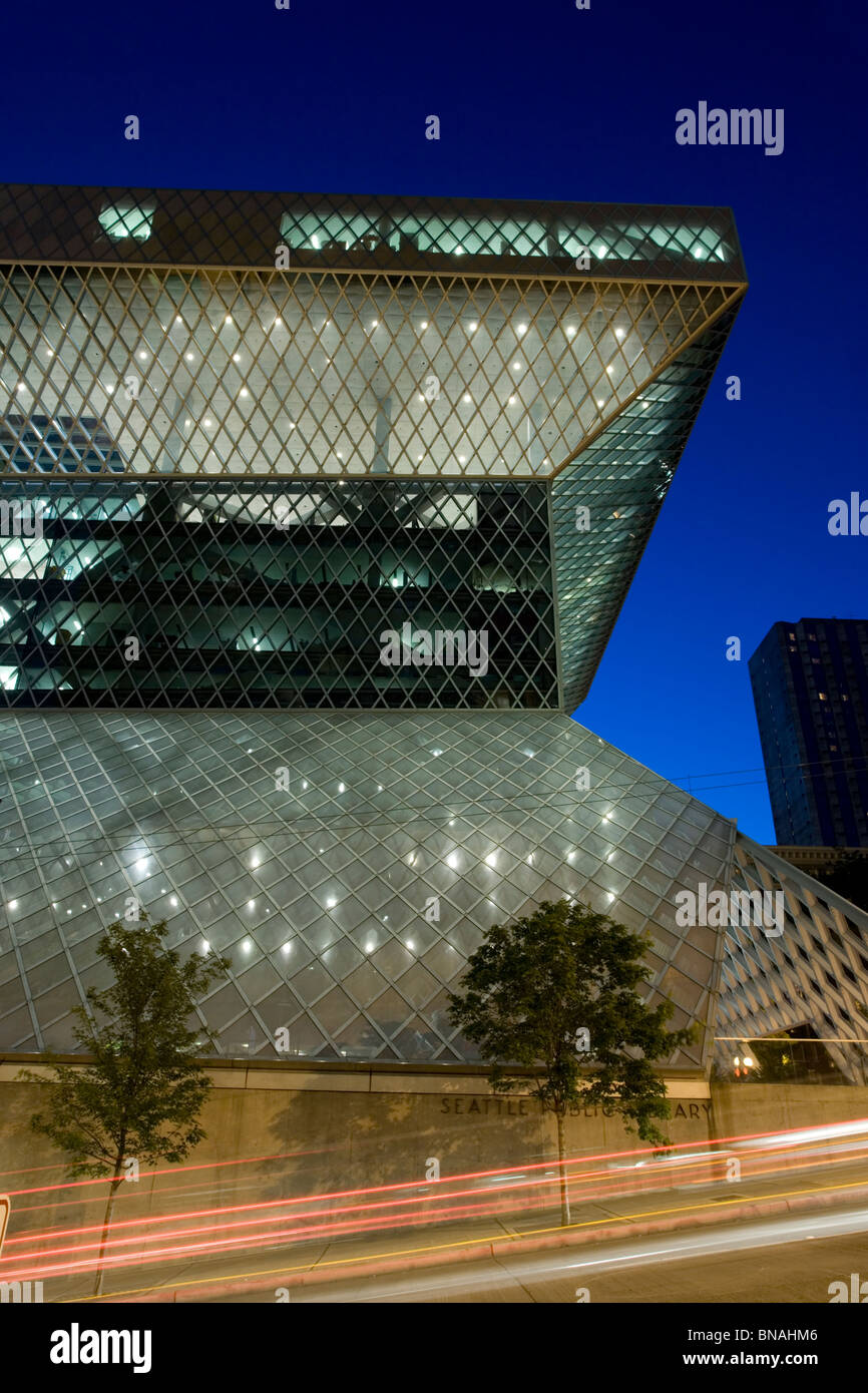 Seattle Central Library, Evening Exterior, Seattle, Washington Stock ...