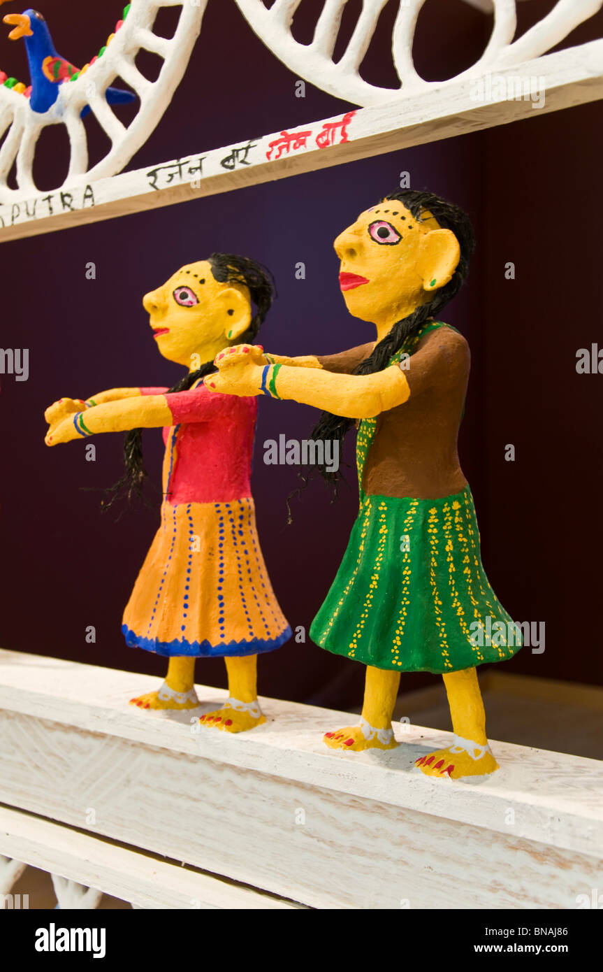 Sonabai indian folk art san hi-res stock photography and images - Alamy