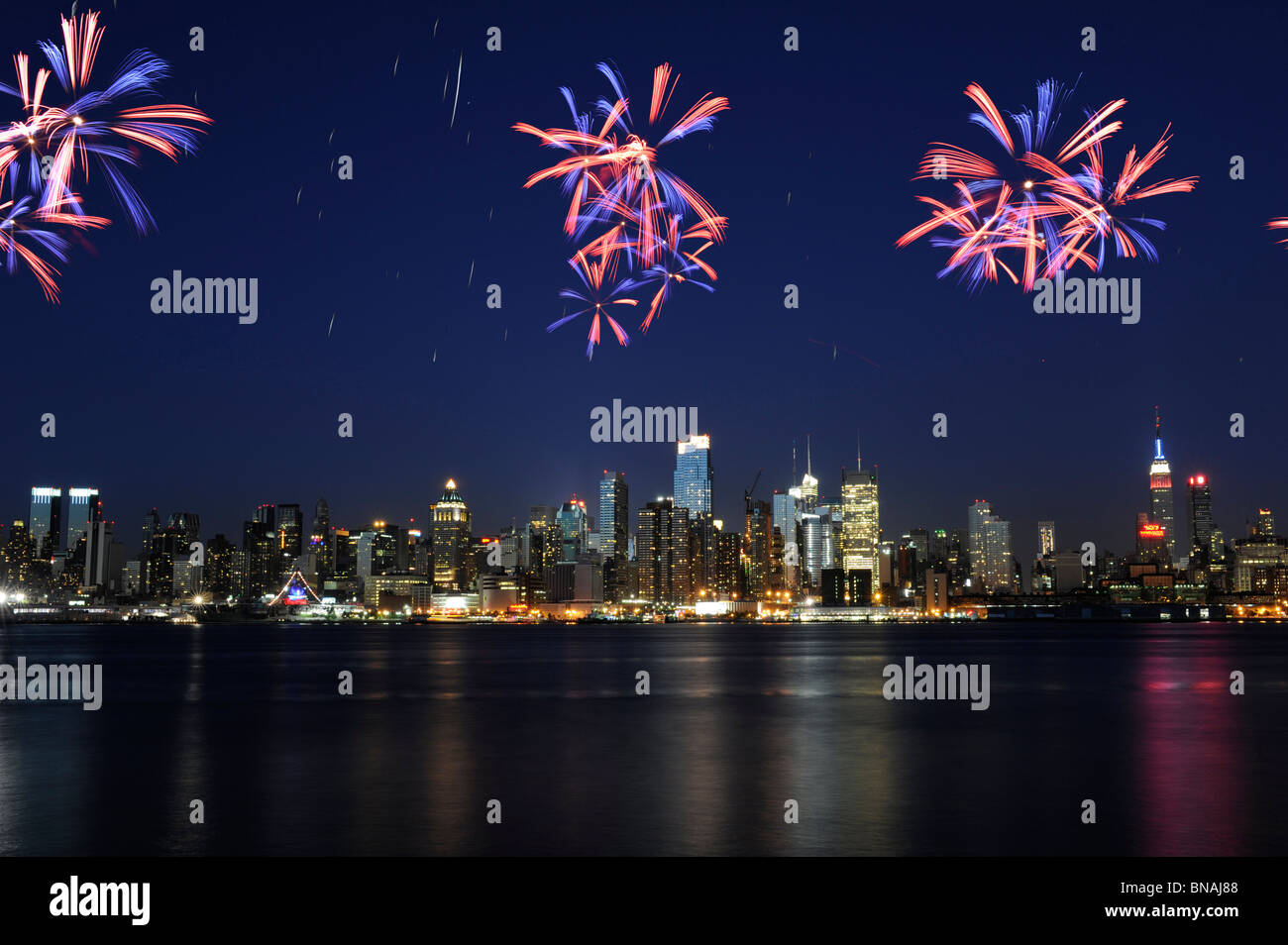 Fireworks over midtown Manhattan Stock Photo - Alamy