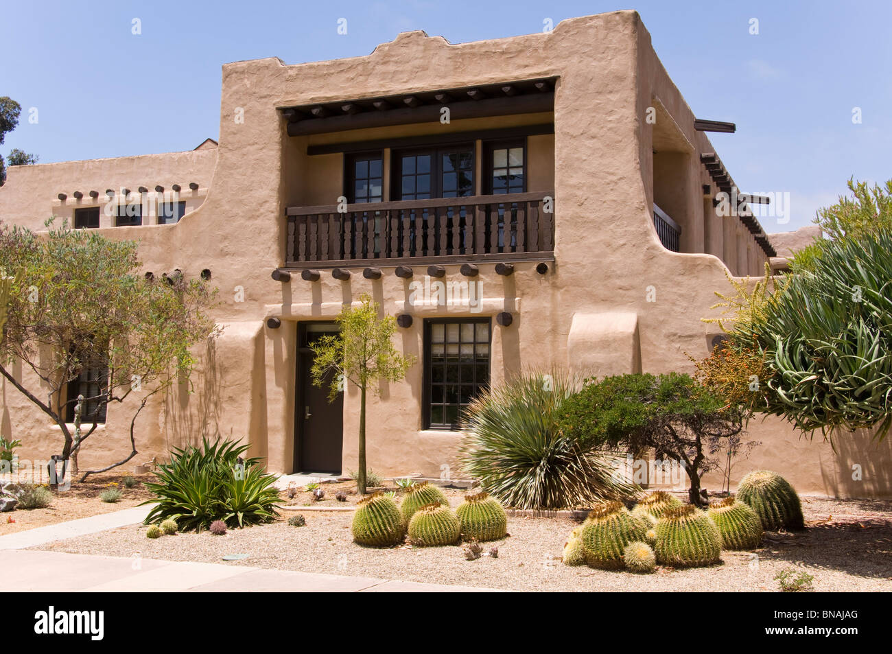 Hispanic Style Architecture Mexican Design & Style: Overview