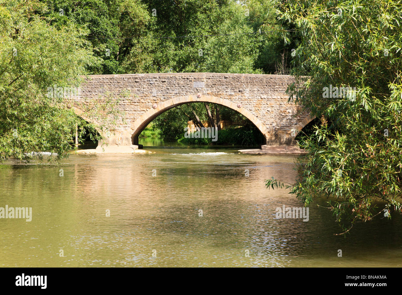 Wolvercote bridge hi-res stock photography and images - Alamy