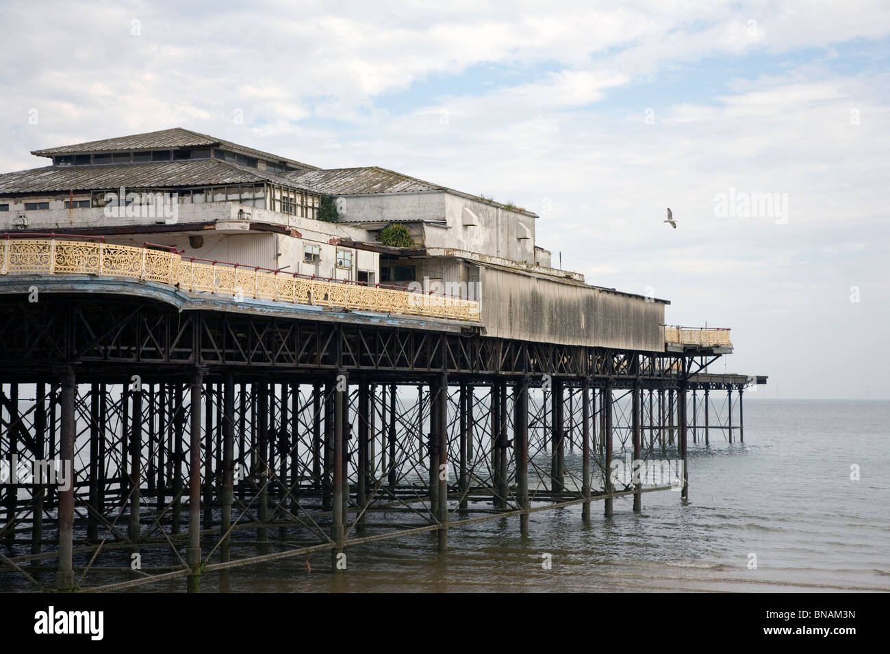 derelict colwyn bay Victoria pier derelict ruin Victorian colwyn bay ...