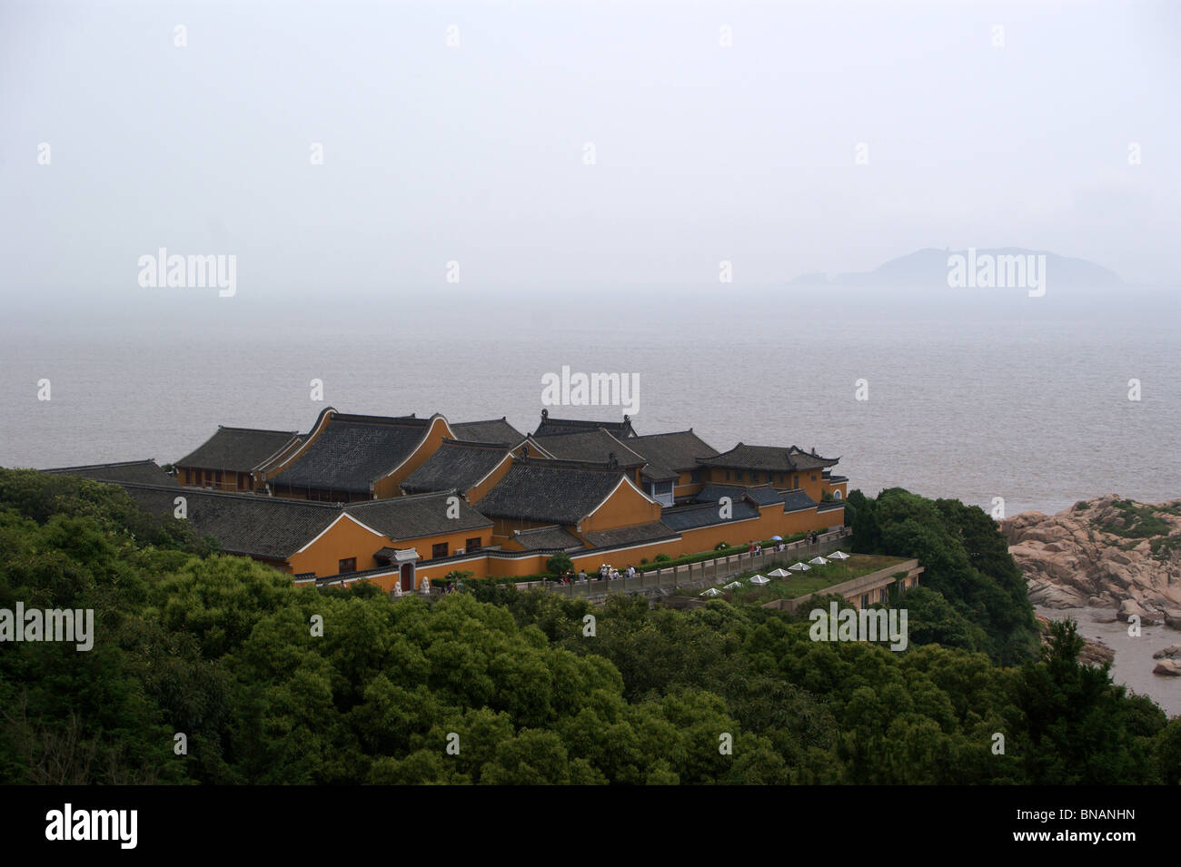 Puji Buddhist monastery, Putuoshan Island, Zheijang province, China ...