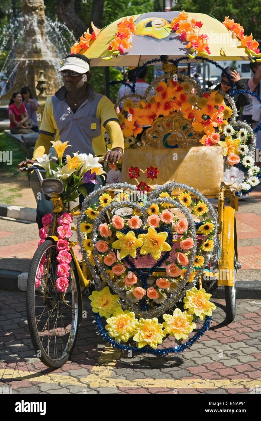 Rickshaw Town Square Malacca Melaka Malaysia Stock Photo - Alamy Rickshaw Town Square Malacca Melaka Malaysia Stock Photo - Alamy